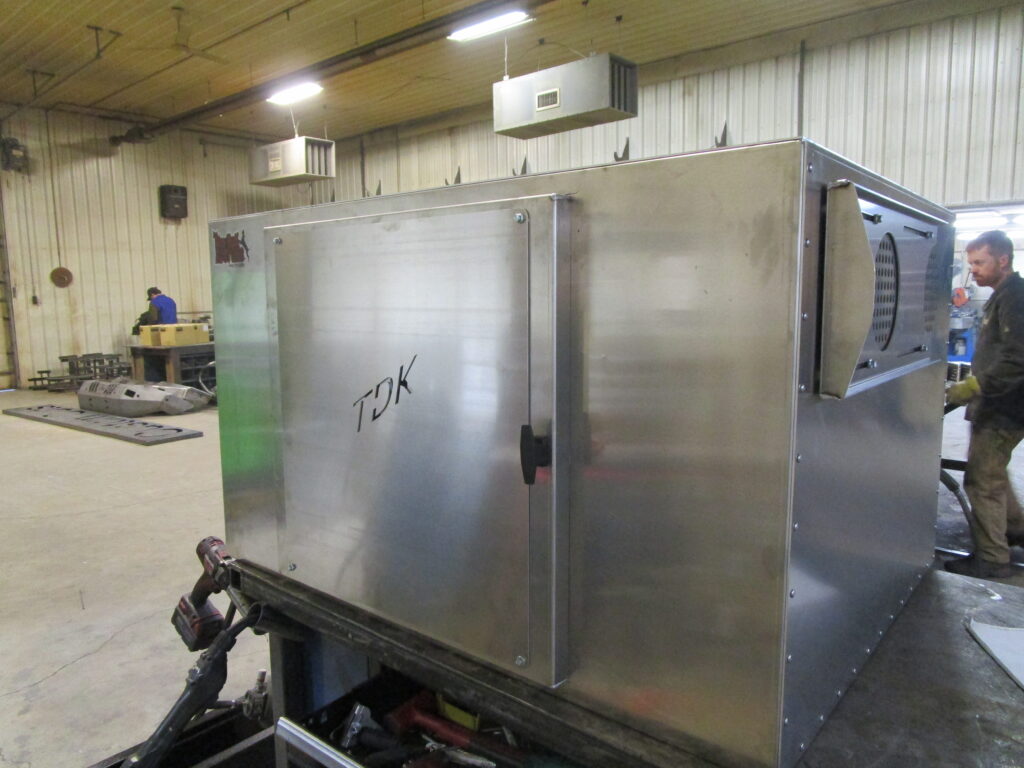 Dog Boxes from Tree Dog Kustoms