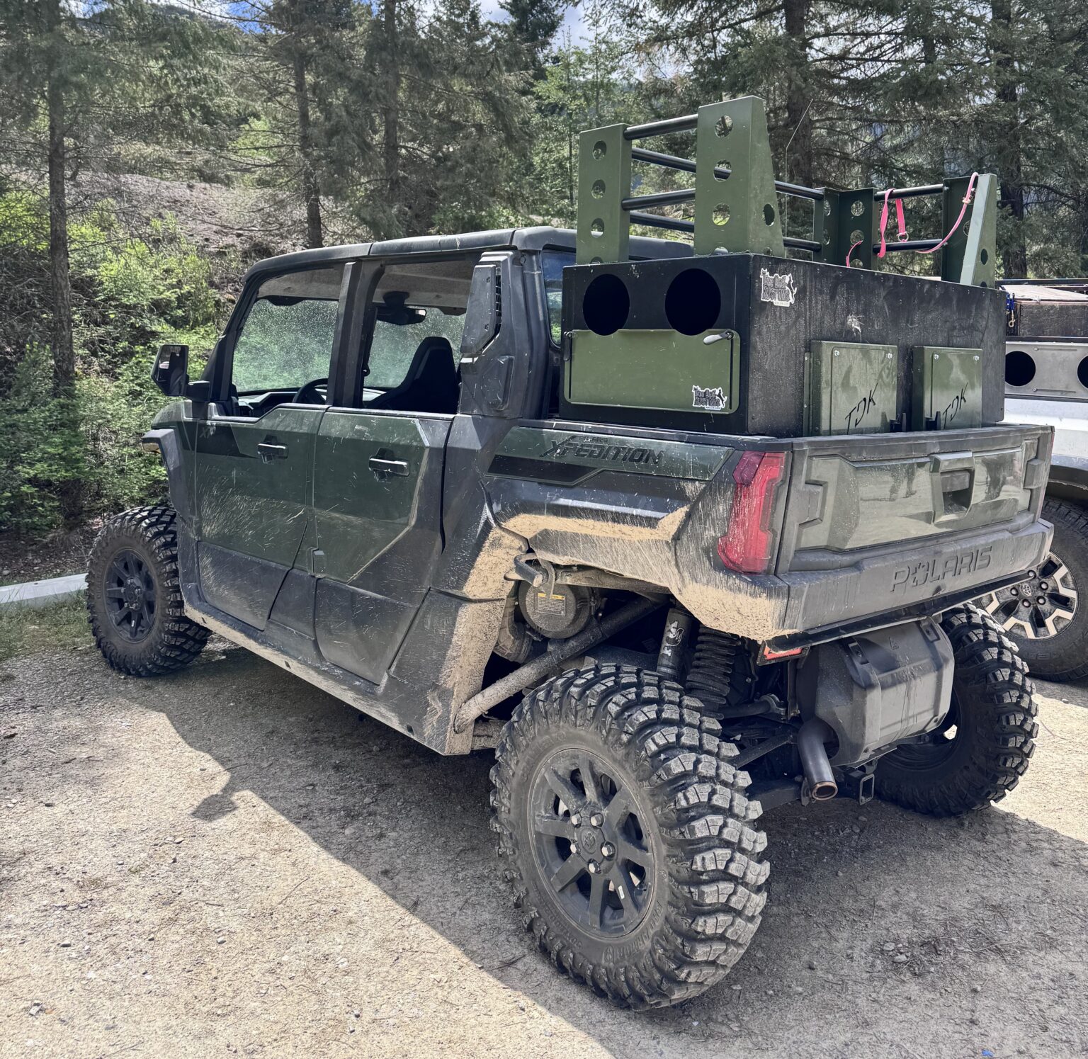 Polaris Expedition 1000 Dog Box - Tree Dog Kustoms